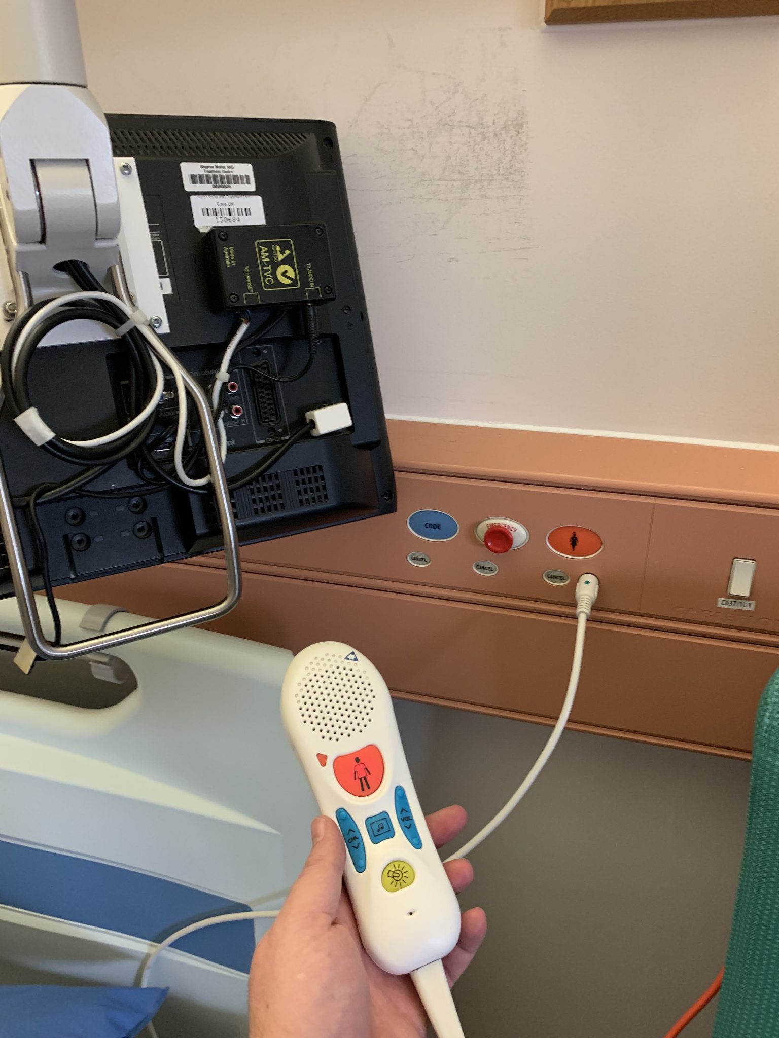 Demonstration for upgrade to 18-year old system. - Austco Healthcare ...